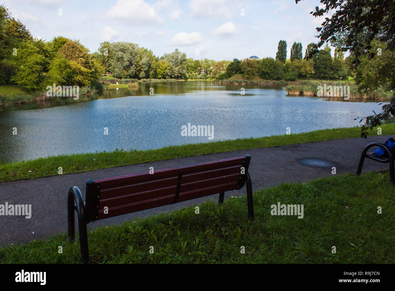 bench of peace Stock Photo - Alamy