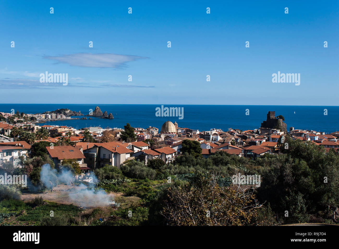 Acitrezza sicily hi-res stock photography and images - Alamy