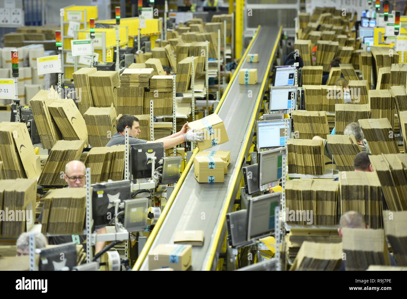 Scenes inside Amazon's Dunfermline warehouse on Black Friday which is ...