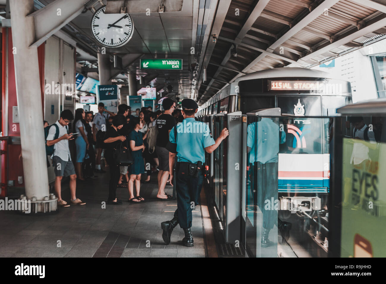 Bts railway siam bts station hi-res stock photography and images - Alamy