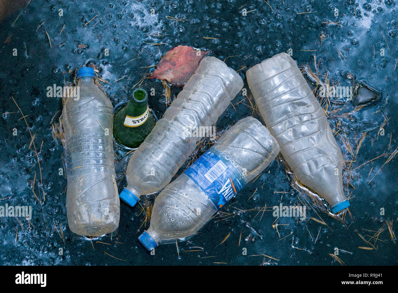 Discarded plastics hi-res stock photography and images - Alamy