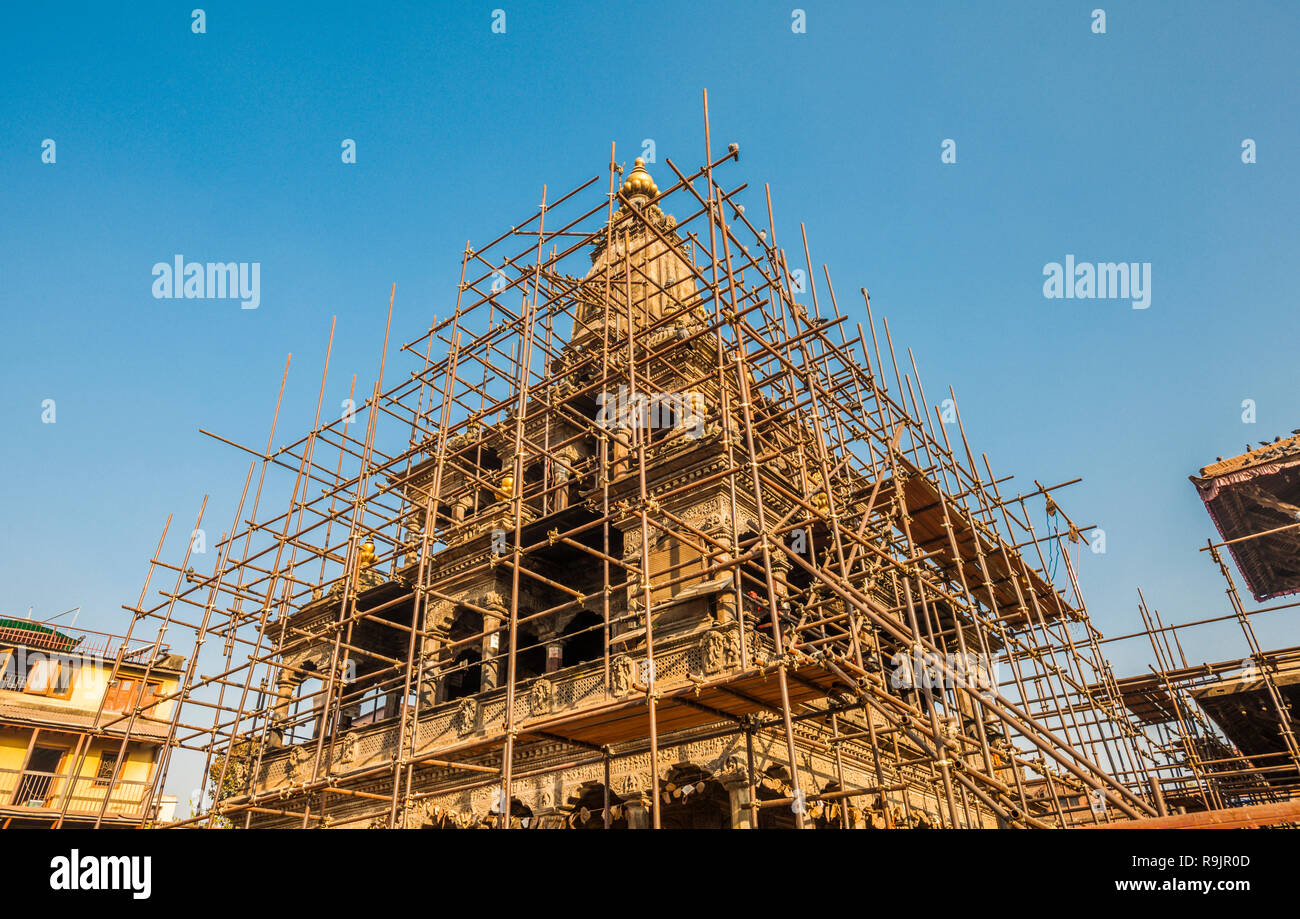 Earthquake Damage Repair High Resolution Stock Photography and Images ...