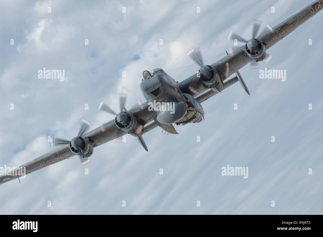 Shackleton bomber hi-res stock photography and images - Alamy