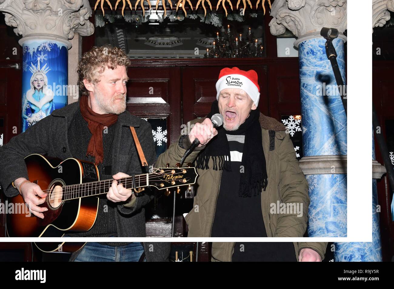 Dublin 2, Ireland. 24th Dec, 2018. Glen Hansard and a homeless man ...