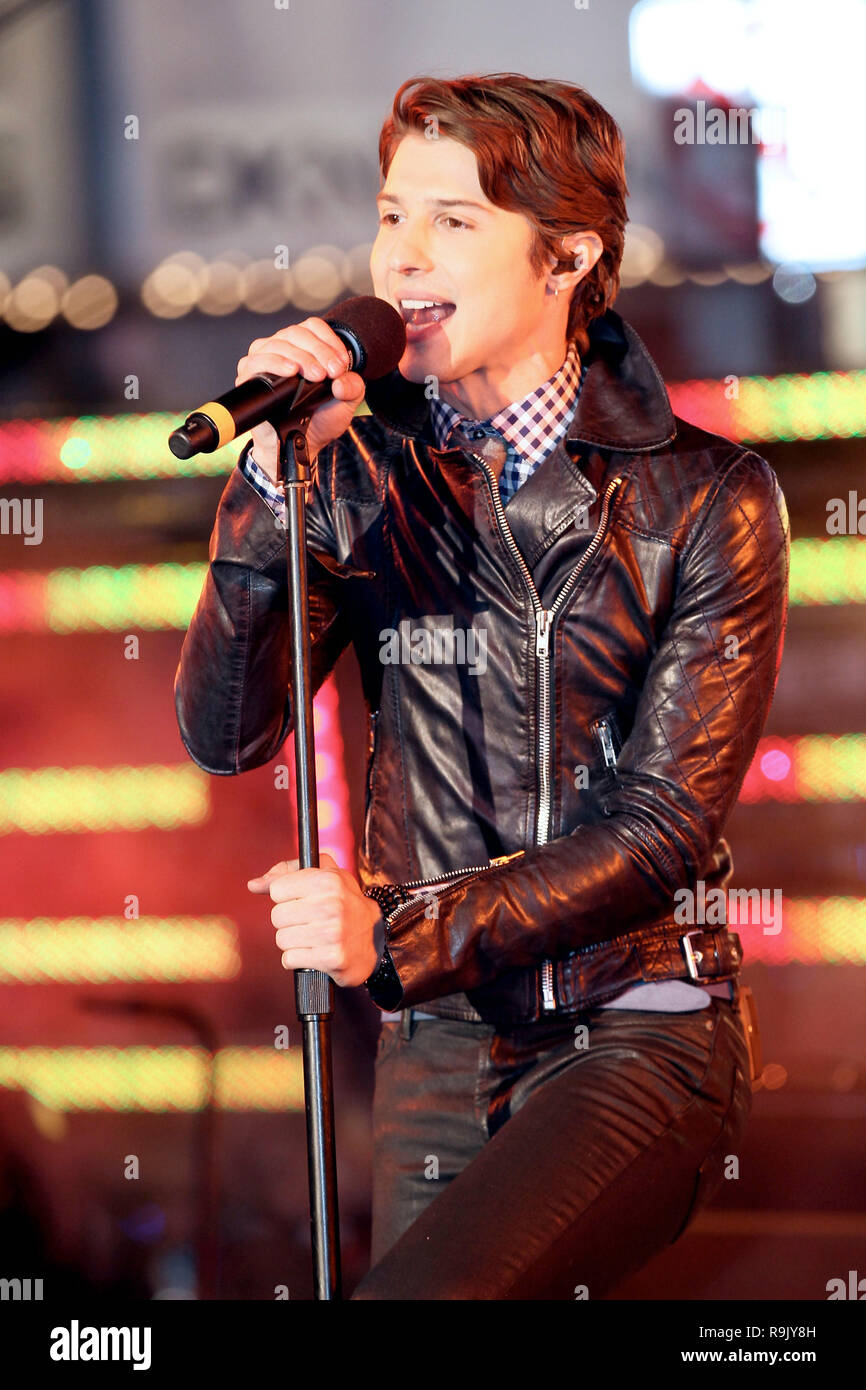 NEW YORK, NY - DECEMBER 31: Ryan Follese of Hot Chelle Rae perform at ...