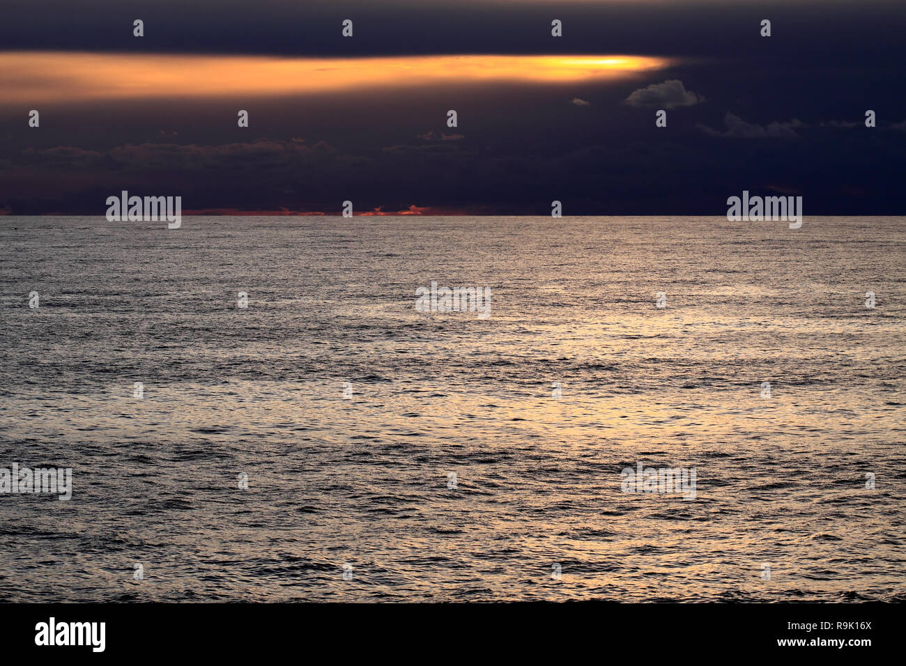 Stom light hi-res stock photography and images - Alamy