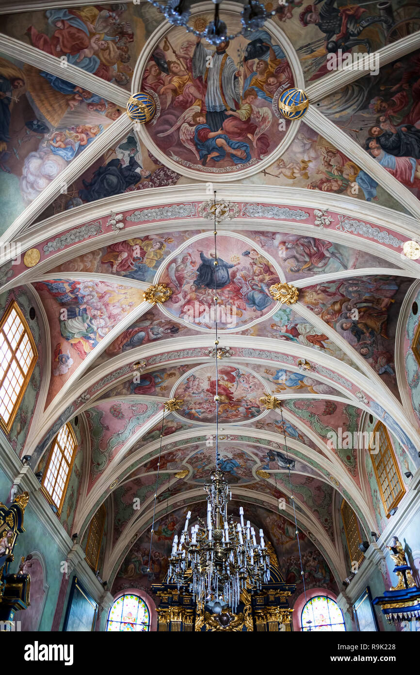 Ceiling vault paintings hi-res stock photography and images - Alamy