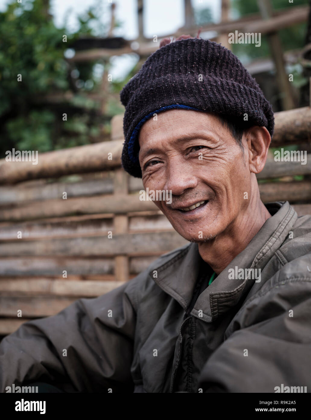 Lahu people hi-res stock photography and images - Alamy