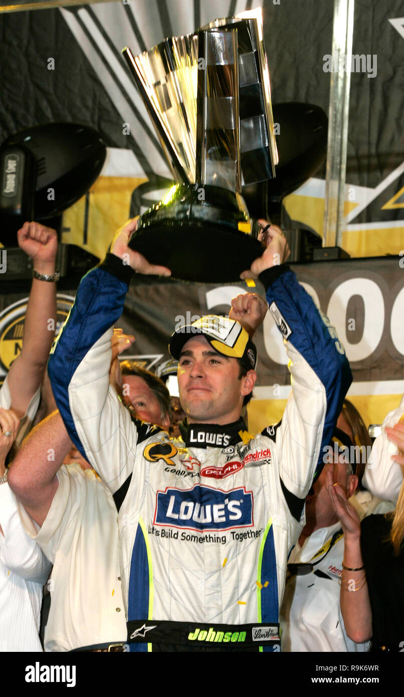 Jimmie johnson hi-res stock photography and images - Alamy