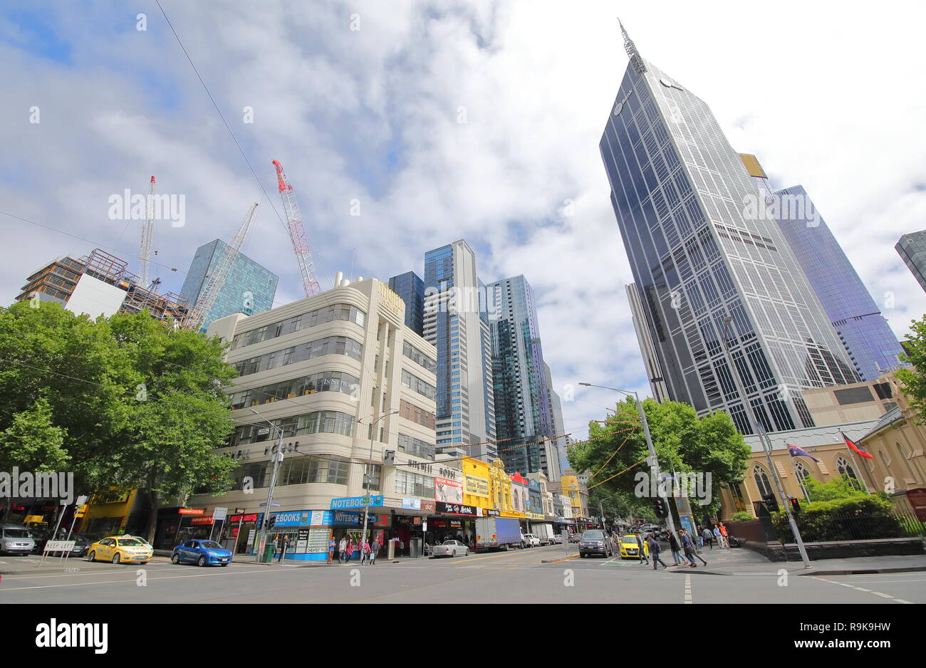 People visit Elizabeth street in Melbourne Australia Stock Photo - Alamy