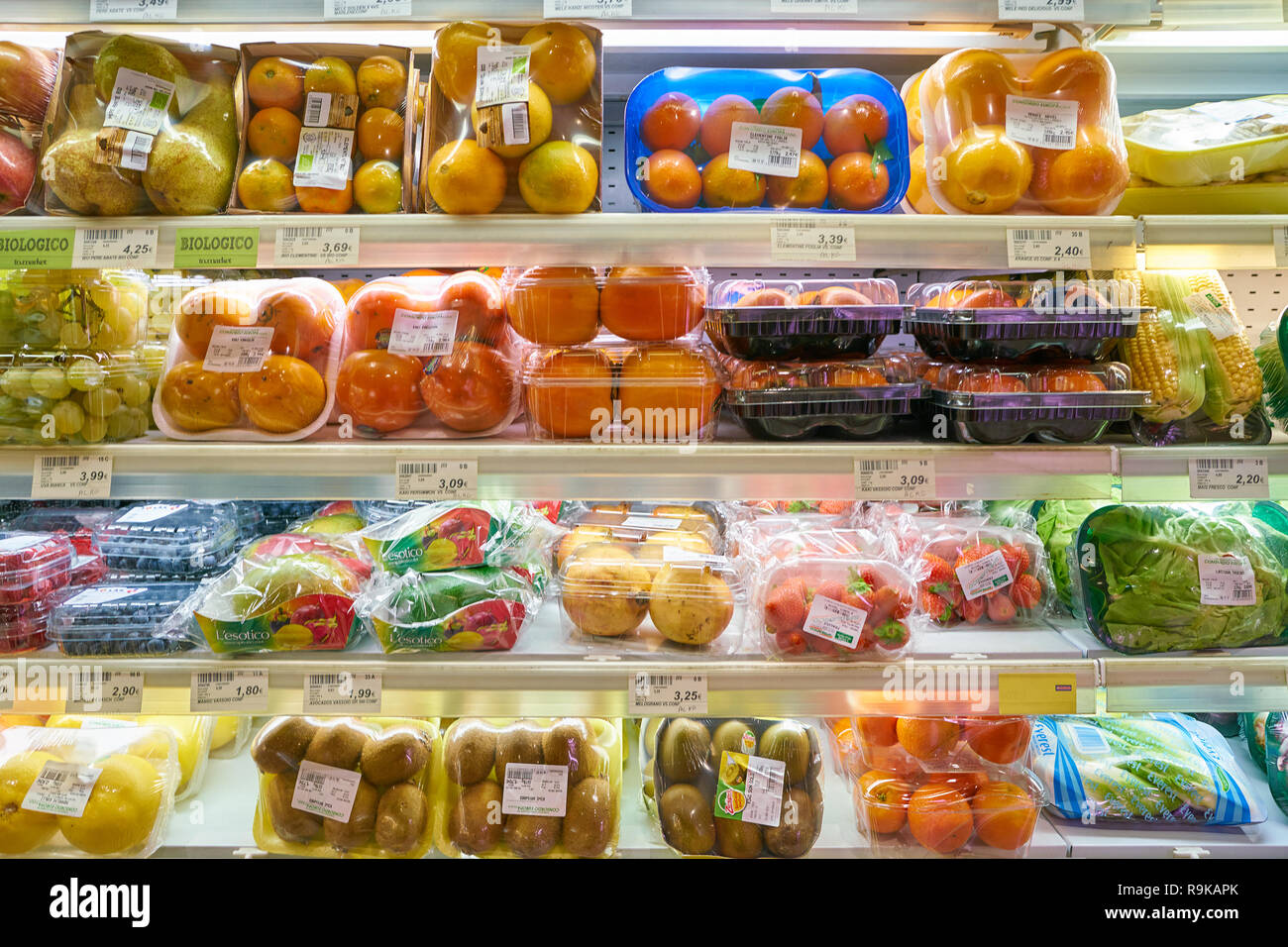MILAN, ITALY - CIRCA NOVEMBER, 2017: assortment of fruits on display ...