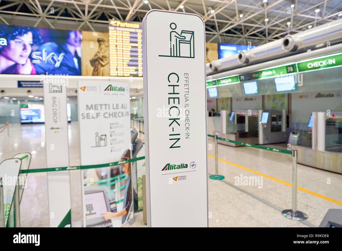 ROME, ITALY - CIRCA NOVEMBER, 2017: check-in area in Fiumicino ...