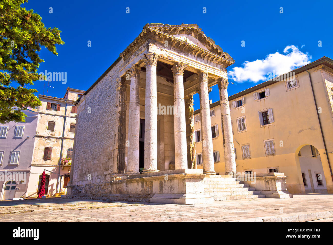 Roman stadium square hi-res stock photography and images - Alamy