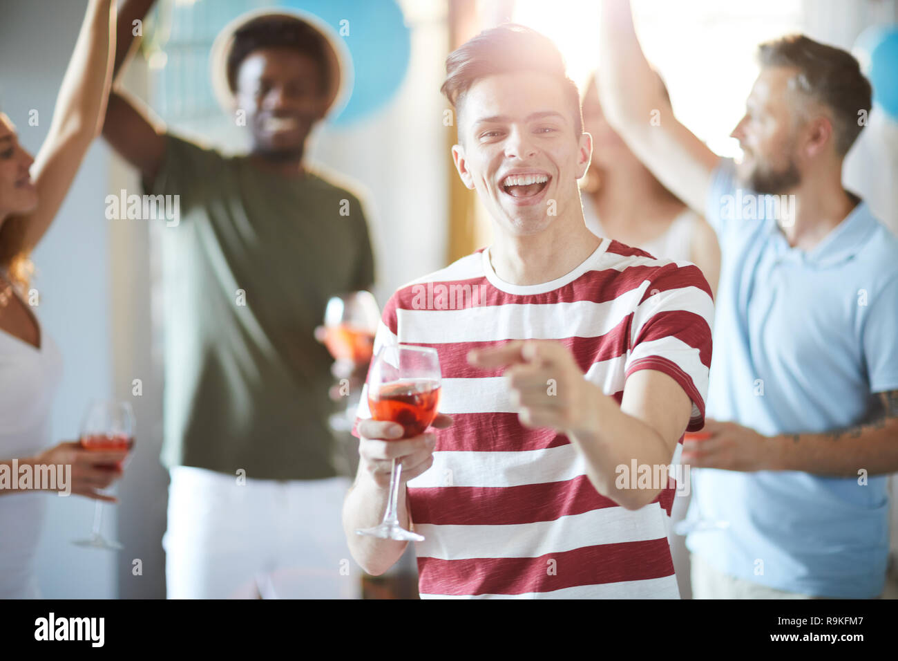Human gathering hi-res stock photography and images - Alamy