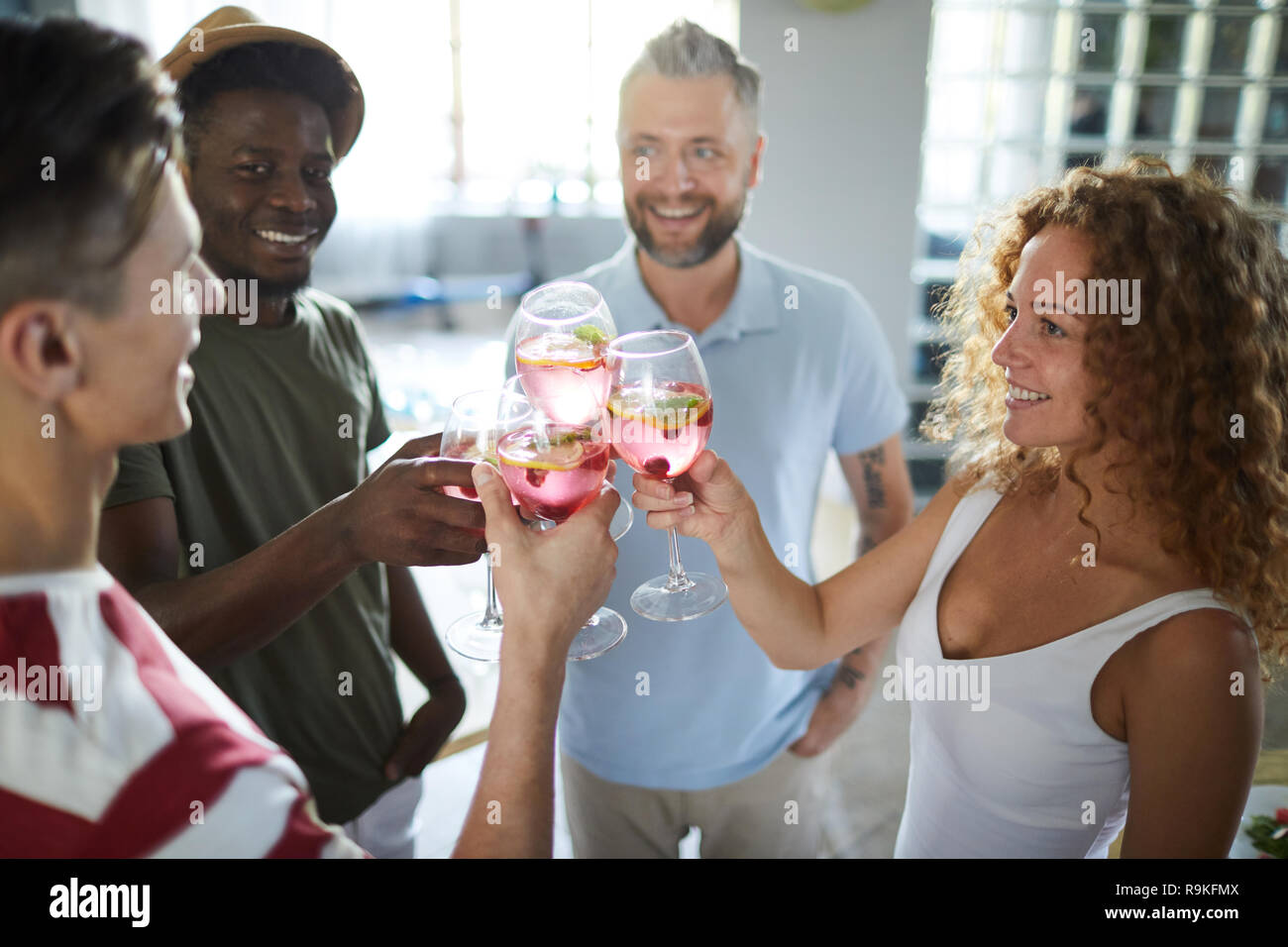 Woman festive drinks hi-res stock photography and images - Alamy