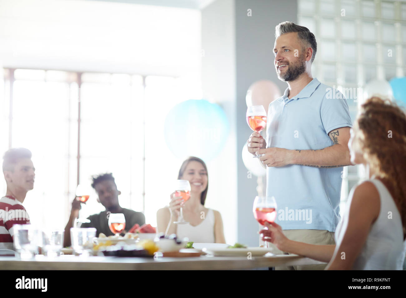 Birthday toast hi-res stock photography and images - Alamy