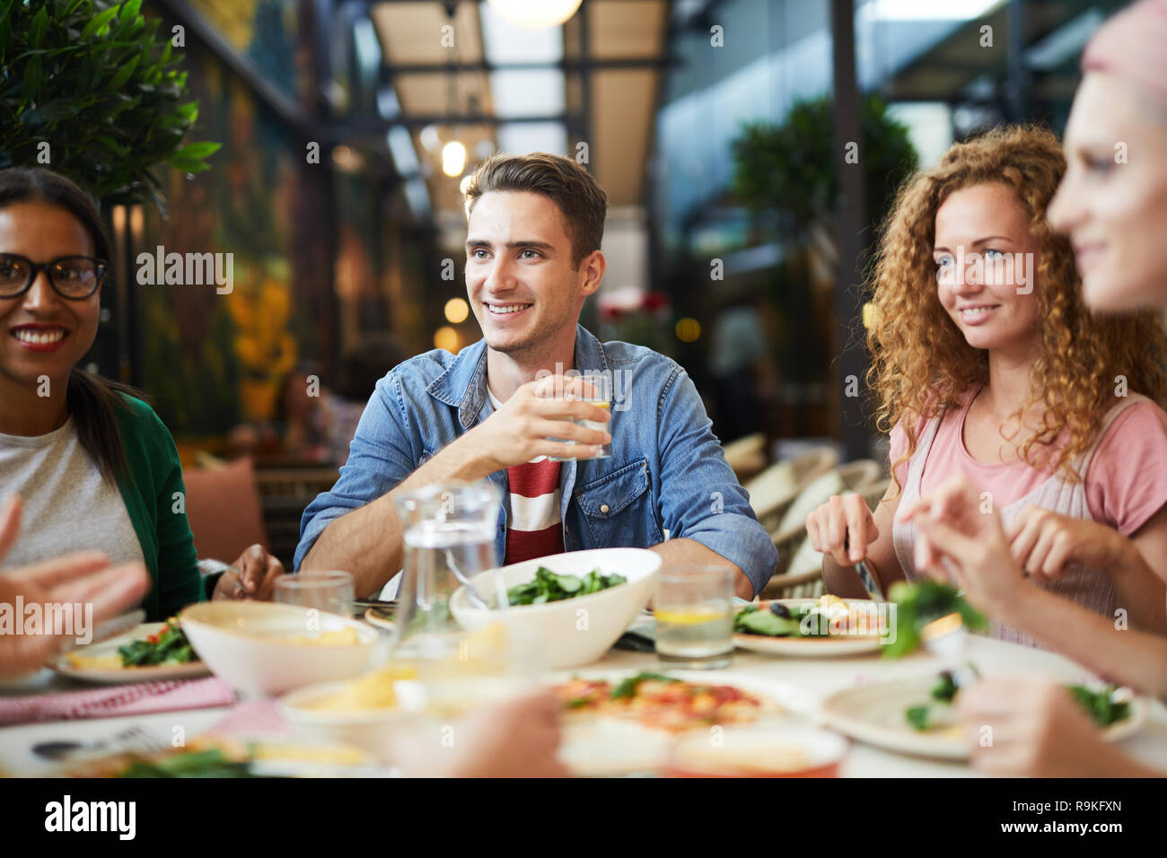 Served meal hi-res stock photography and images - Alamy
