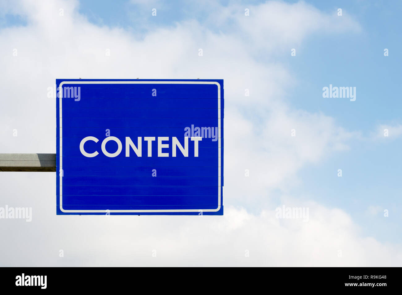 Warning graphic content hi-res stock photography and images - Alamy