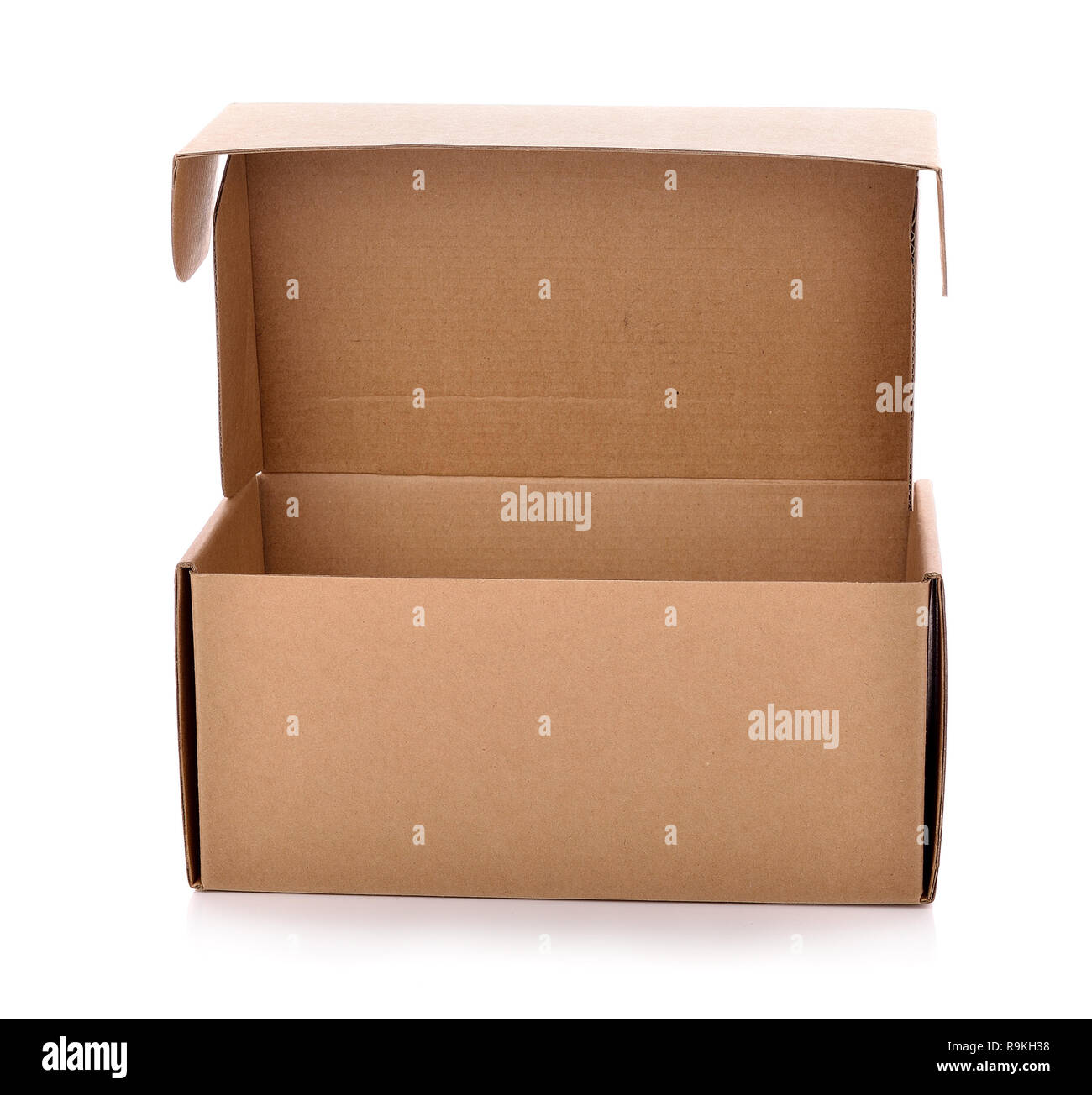 box on white background Stock Photo - Alamy