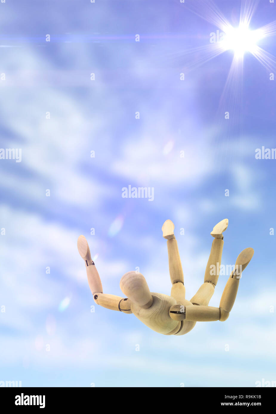 Posing doll hi-res stock photography and images - Alamy