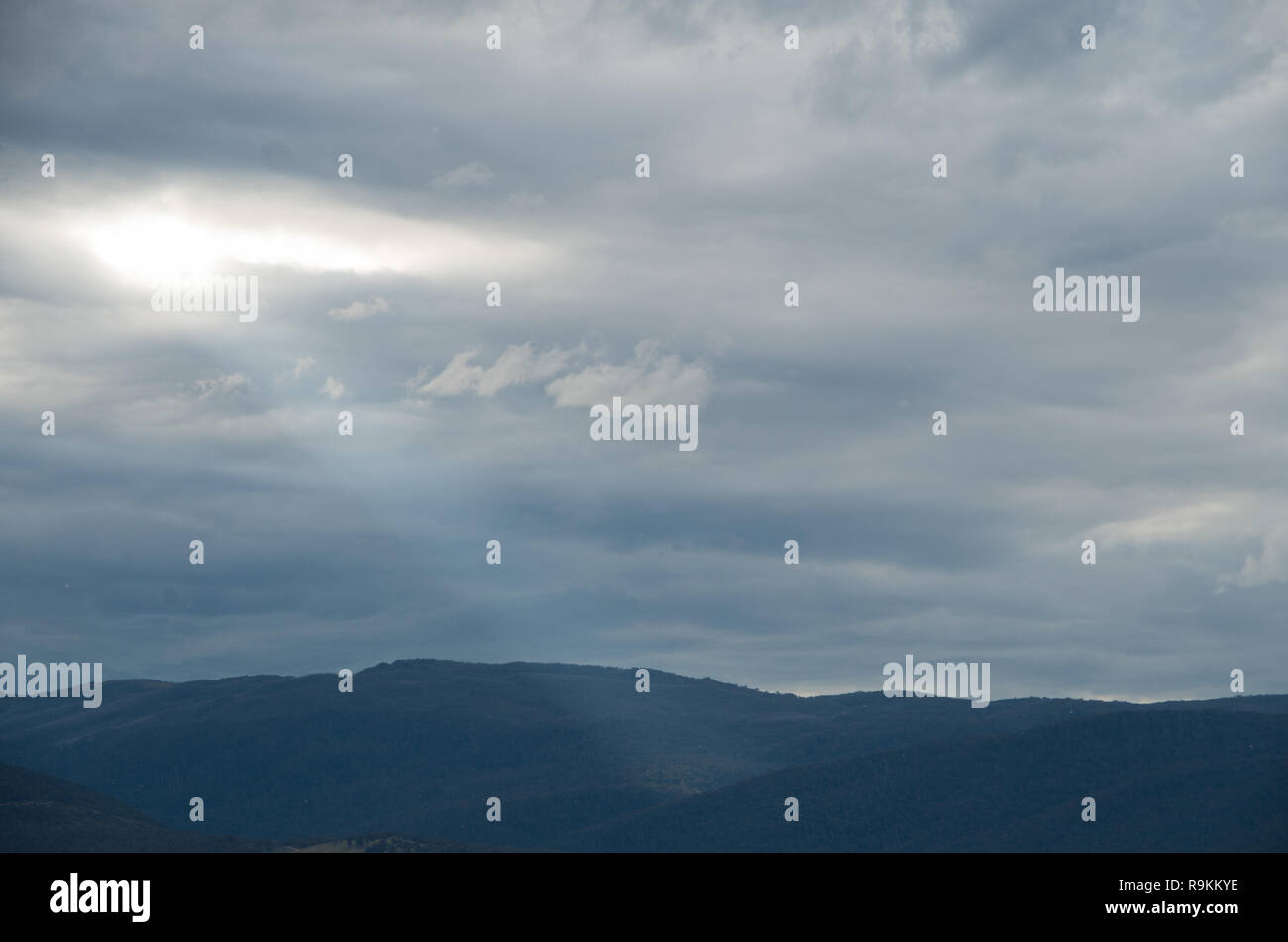Sunlight piercing through hi-res stock photography and images - Alamy