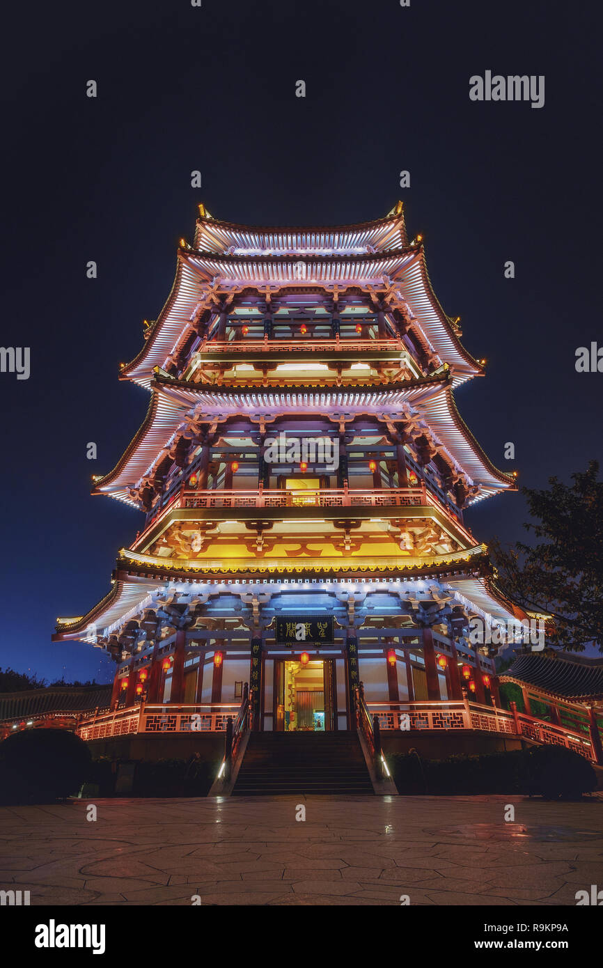 Night View of Wangchunge Pavilion Stock Photo - Alamy