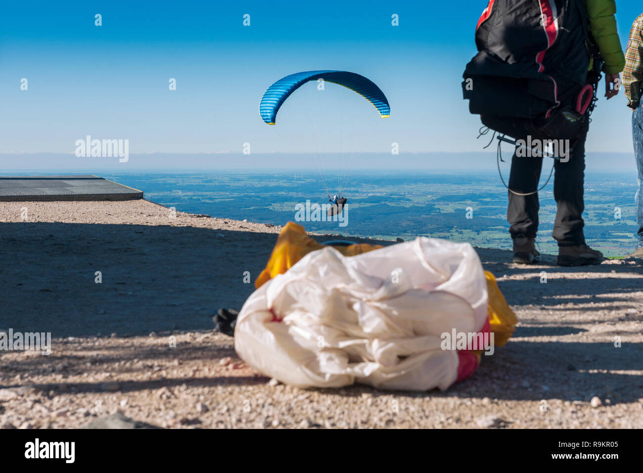 Folded rock alps hi-res stock photography and images - Alamy