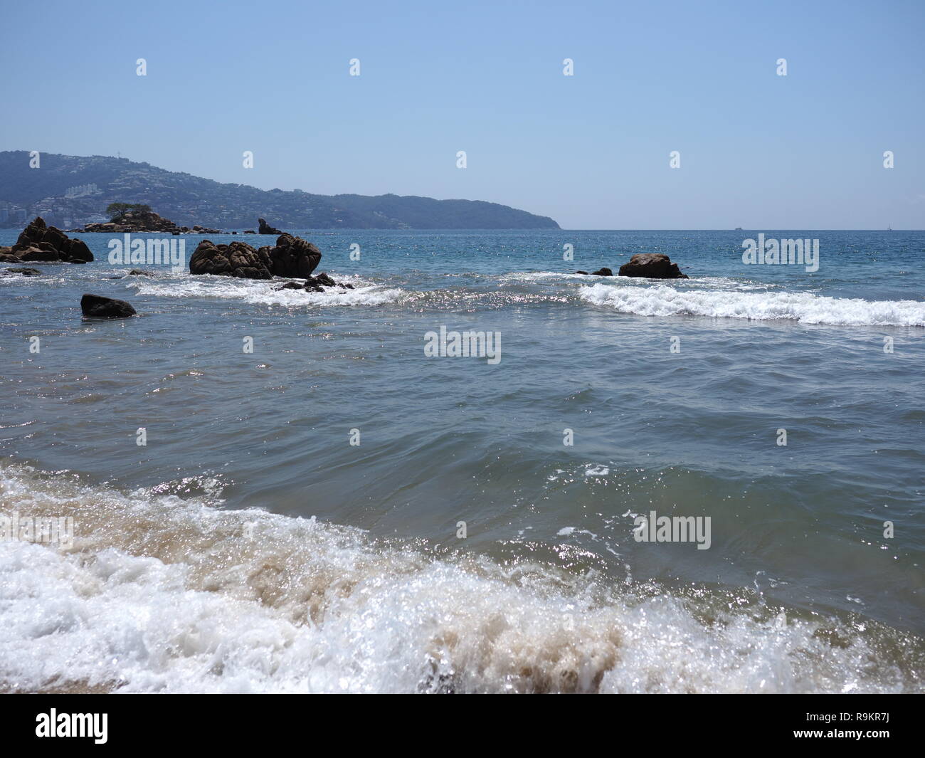 Exotic view of rocks at bay of ACAPULCO city in Mexico with Pacific ...