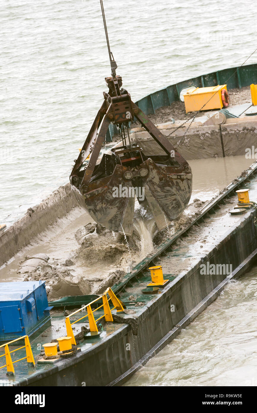 Dredging operation hi-res stock photography and images - Alamy