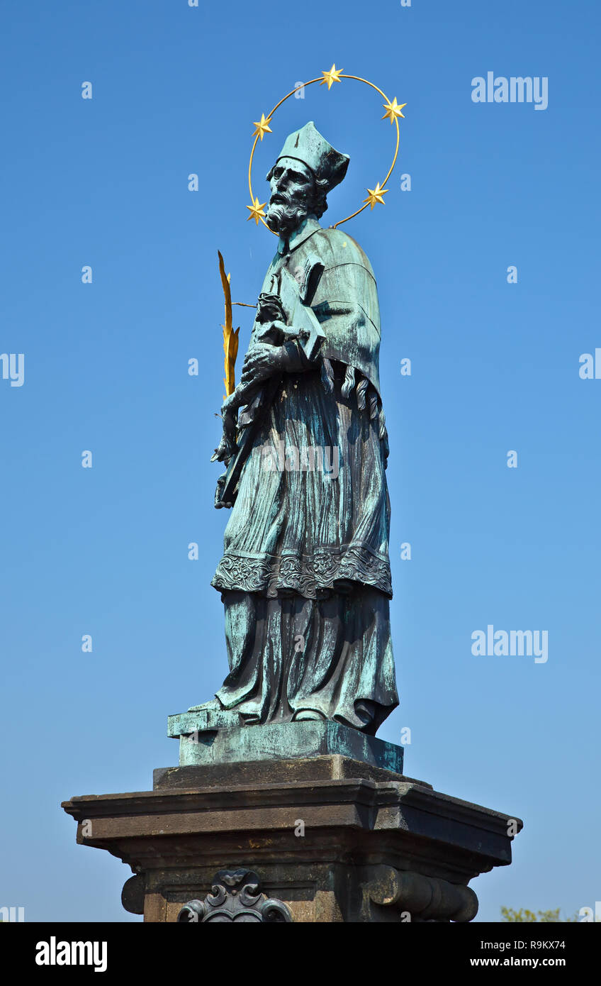 Statue of St. John of Nepomuk, Charles bridge, Prague Stock Photo - Alamy