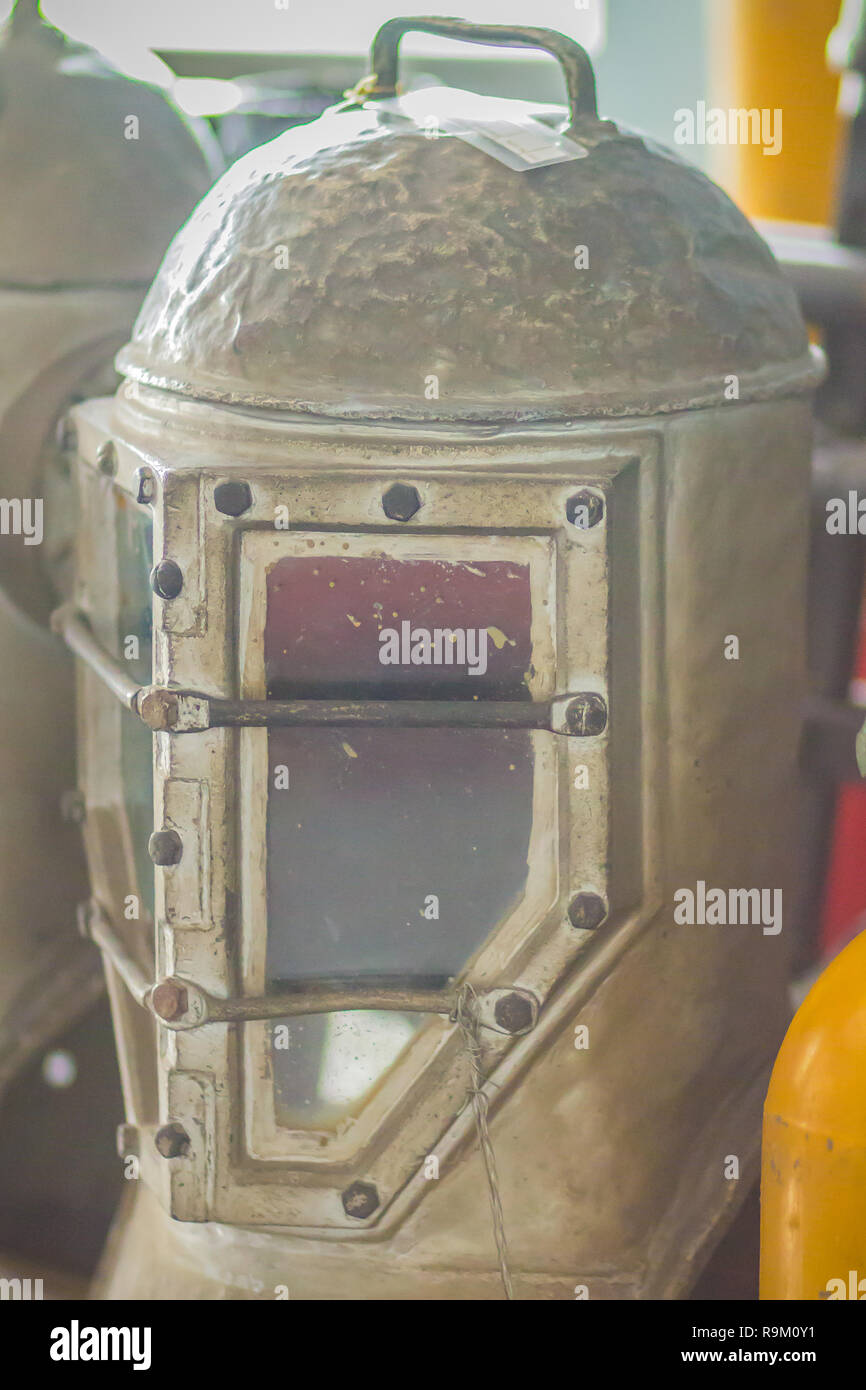 Vintage old diving helmet in brass and steel for deep sea diving ...