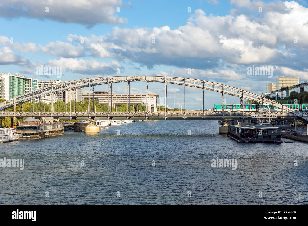 The bridge of austerlitz hi-res stock photography and images - Alamy