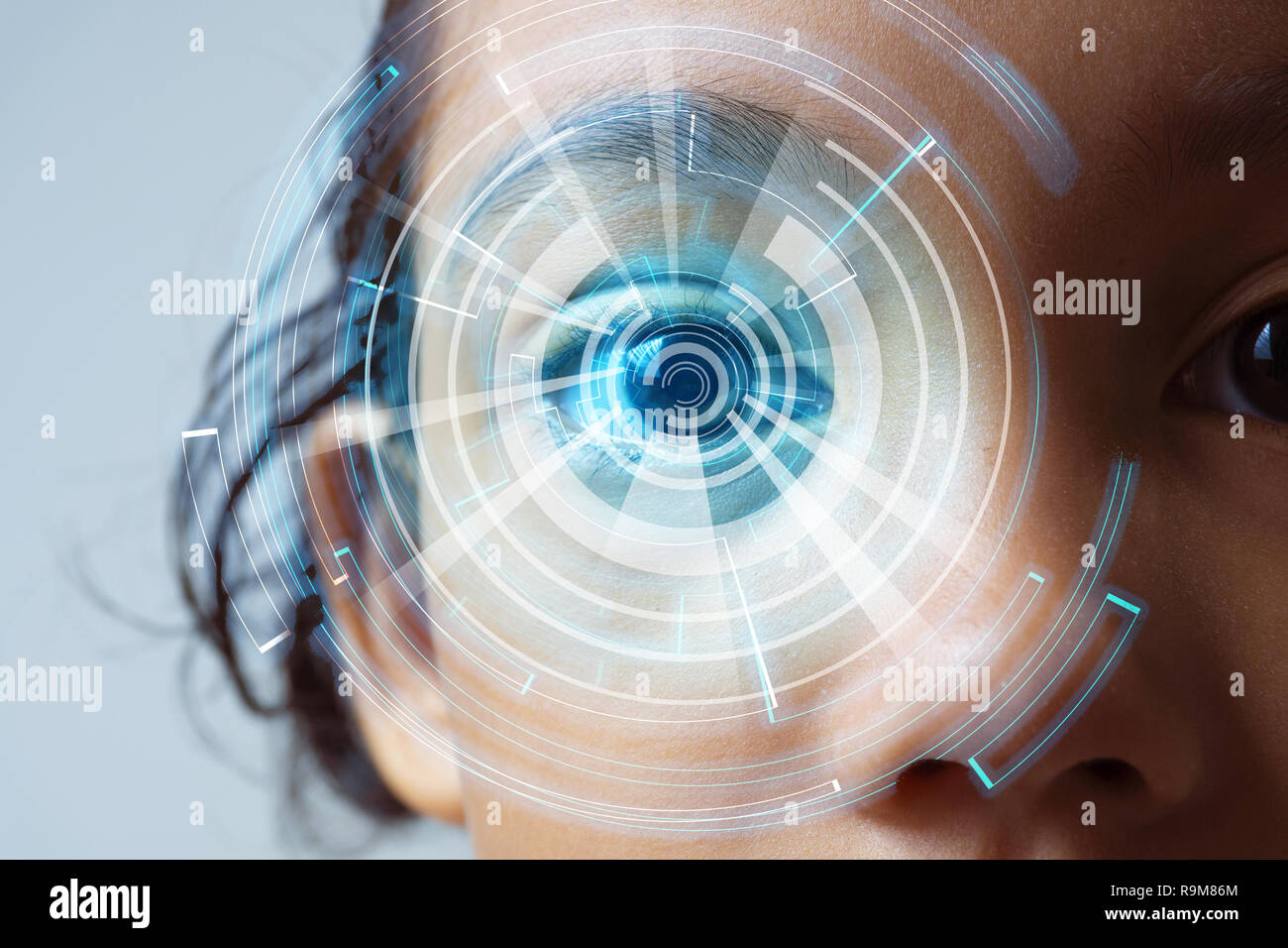 Iris recognition technology hi-res stock photography and images - Alamy