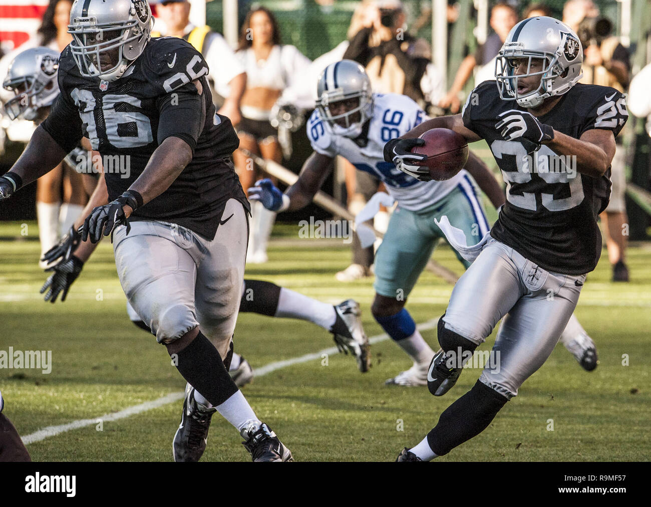 Oakland, California, USA. 13th Aug, 2012. Oakland Raiders tight end ...