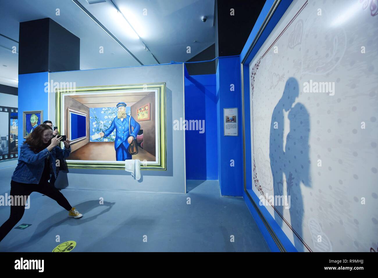 Hangzhou, Zhejiang Province, China. . 26th Dec, 2018. People enjoy interactive visual ...