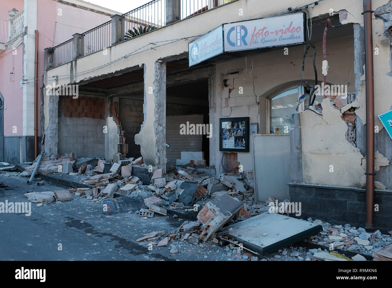 Seismic Swarm High Resolution Stock Photography and Images - Alamy