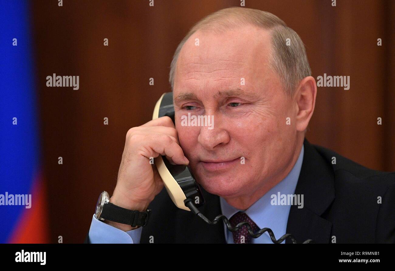 Vladimir putin smirk hi-res stock photography and images - Alamy