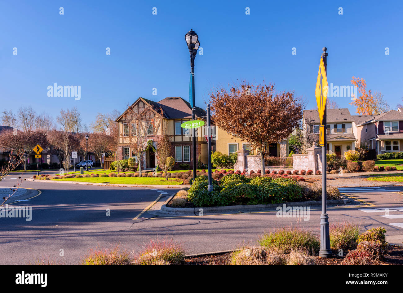 Wilsonville Oregon streets and signs in a neighborhood Stock Photo - Alamy