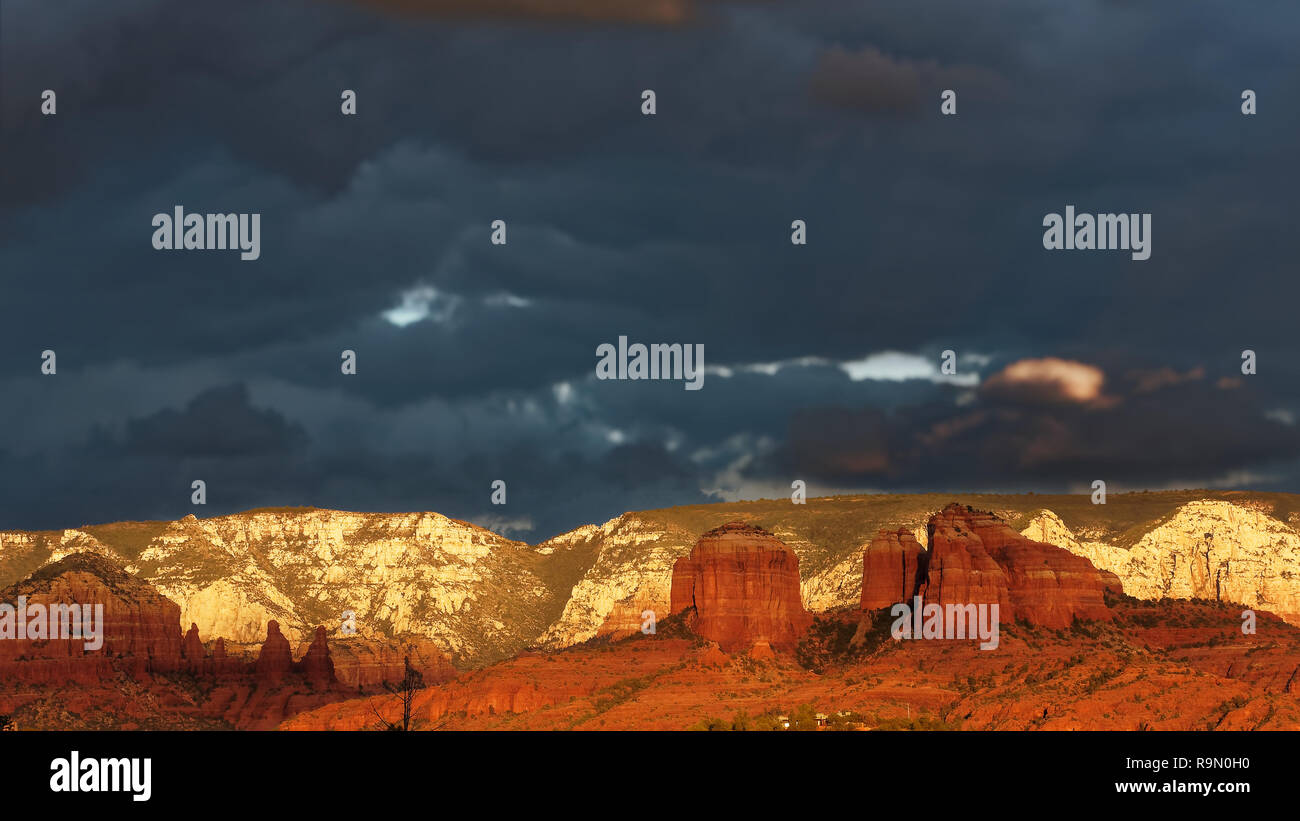 Cathedral rock arizona sunset hi-res stock photography and images - Alamy