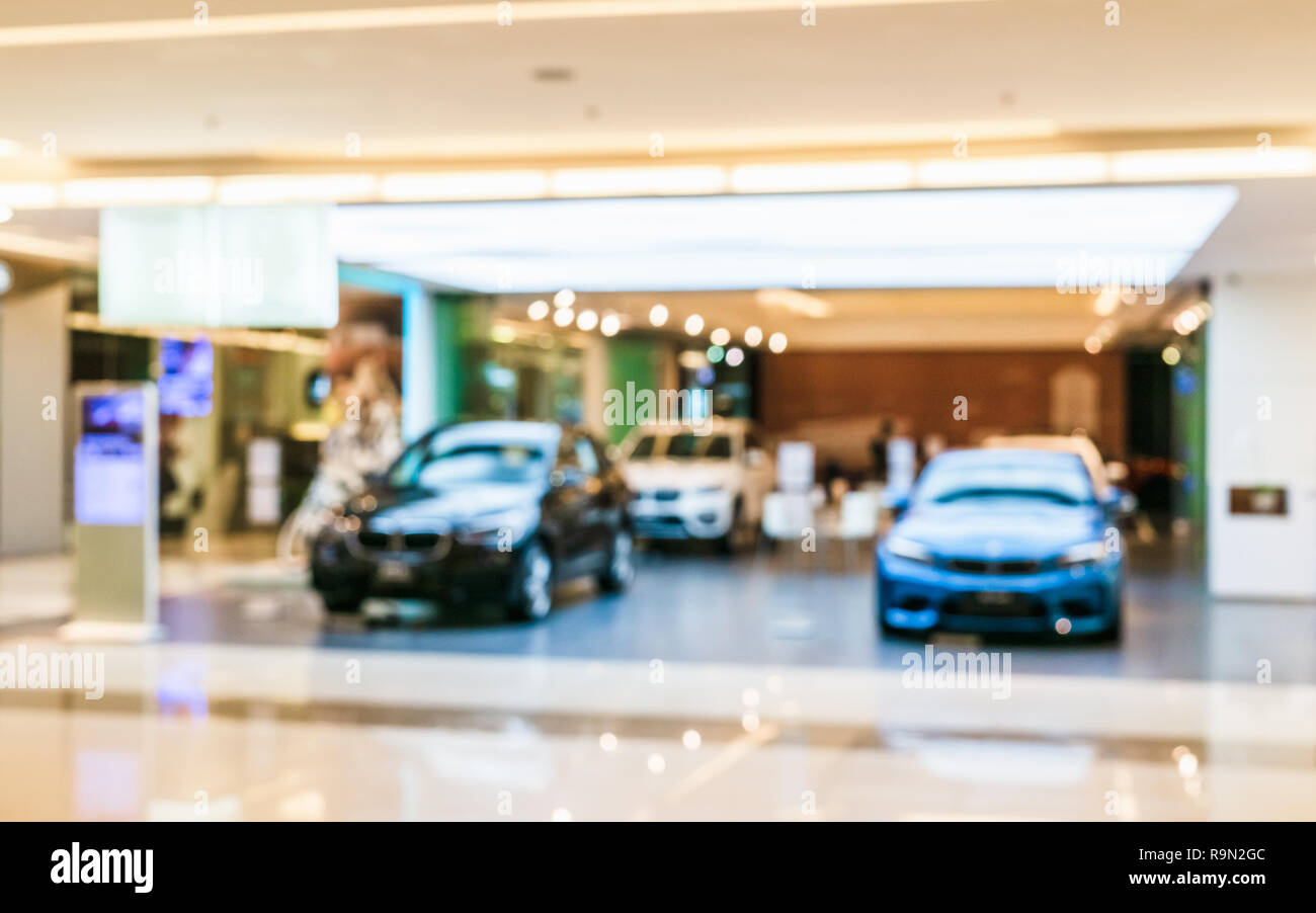 Car showroom empty hi-res stock photography and images - Alamy