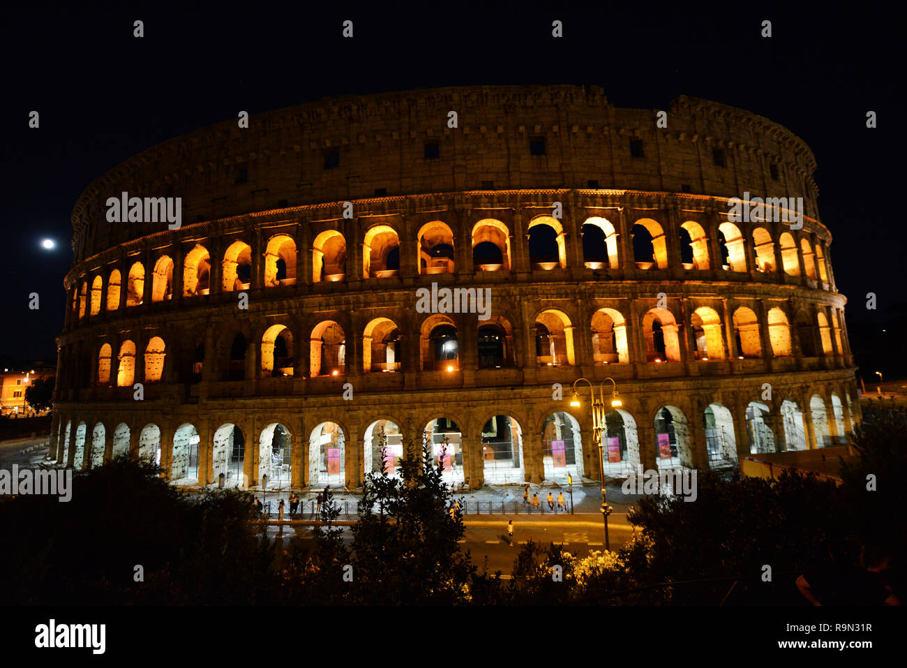The Colosseum at night Stock Photo - Alamy