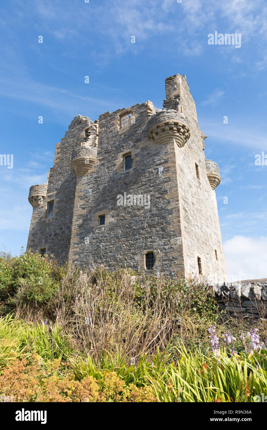 Scalloway castle hi-res stock photography and images - Alamy