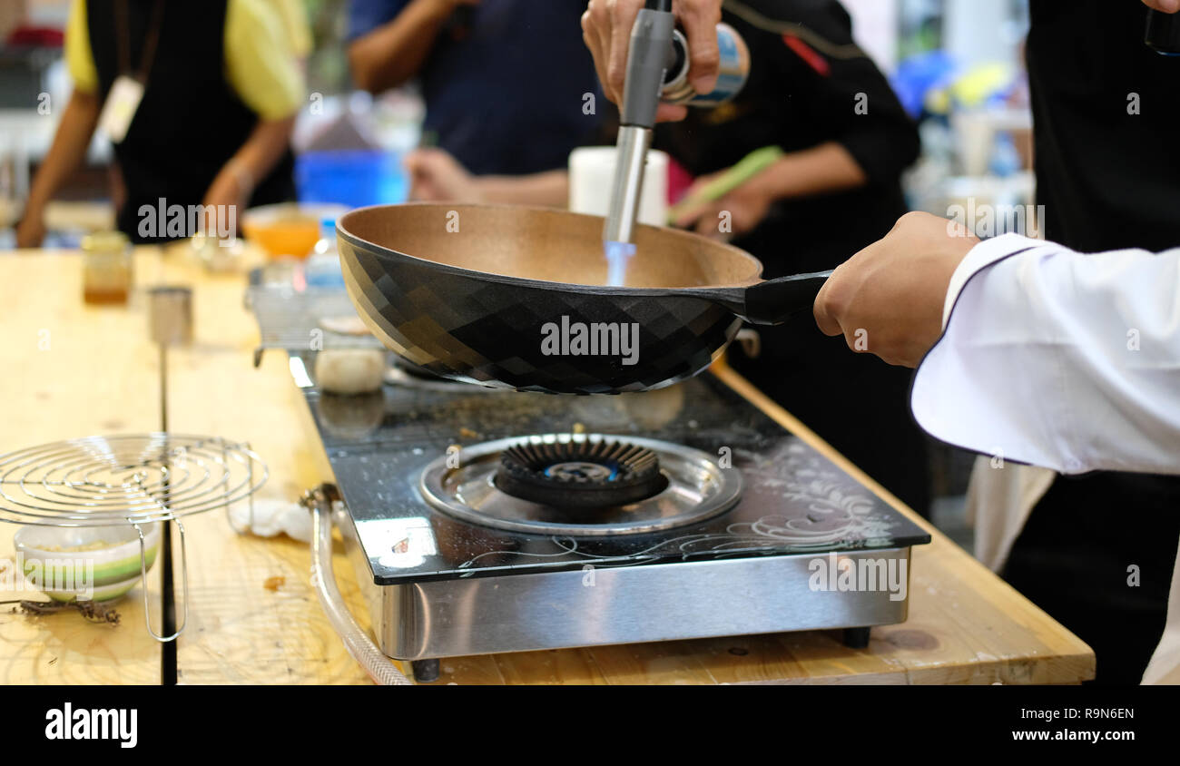 Blow torch food hi-res stock photography and images - Alamy
