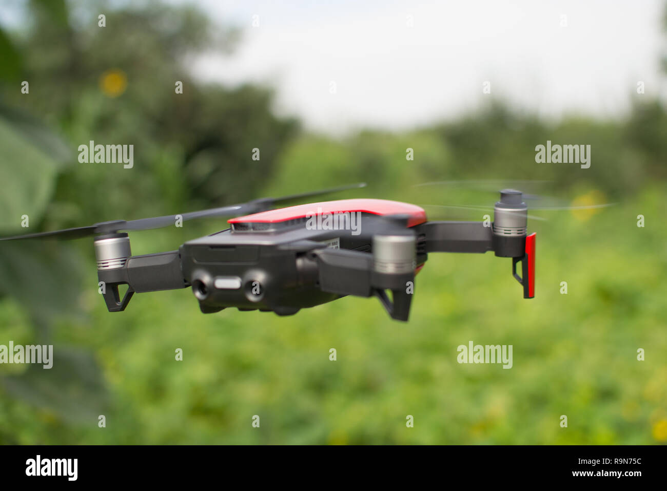Green tree aviation technology hi-res stock photography and images - Alamy