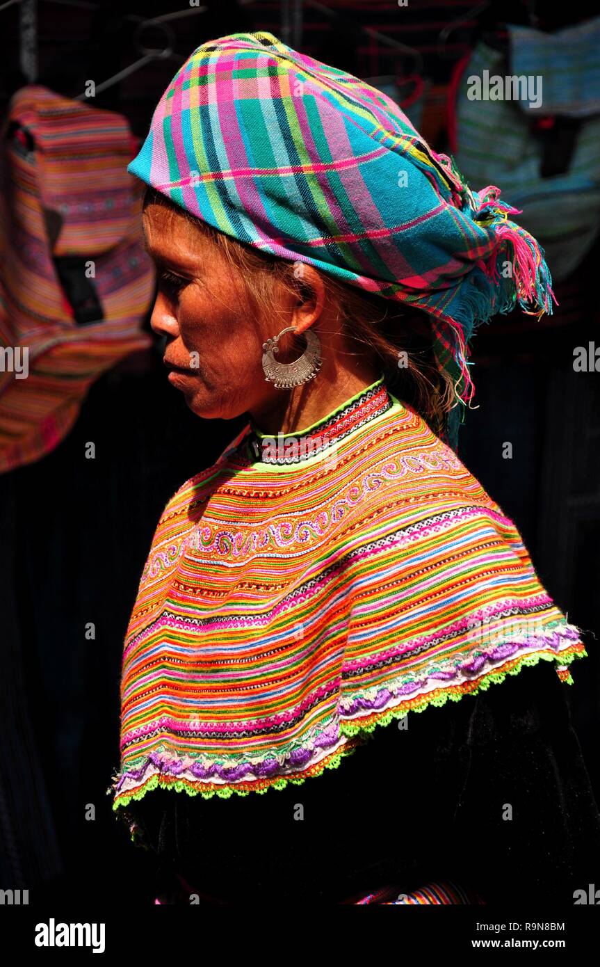 Colorful woman Bac Ha Market, Vietnam Stock Photo - Alamy