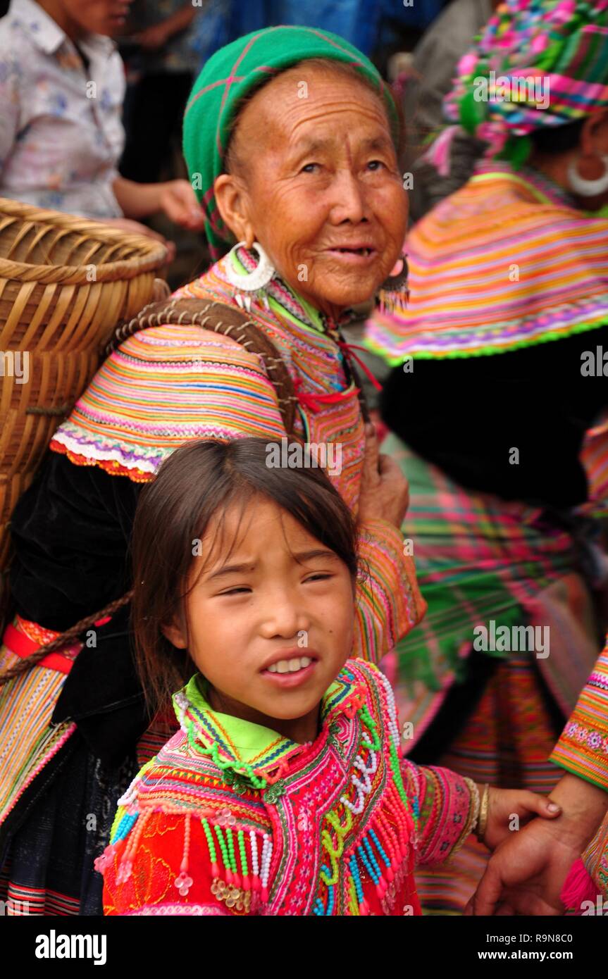 Colorful woman Bac Ha Market, Vietnam Stock Photo - Alamy