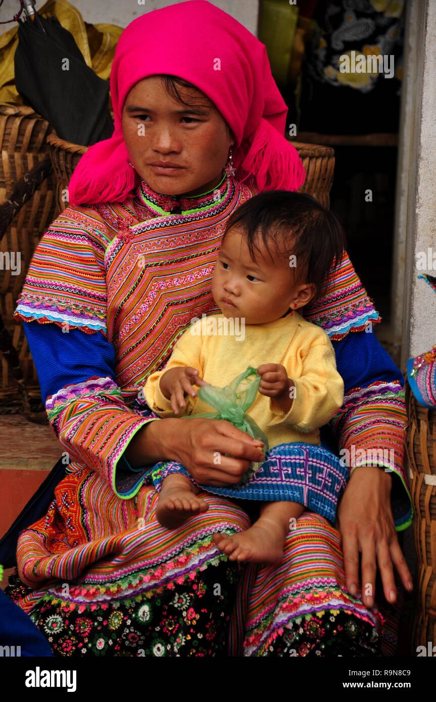 Colorful woman Bac Ha Market, Vietnam Stock Photo - Alamy