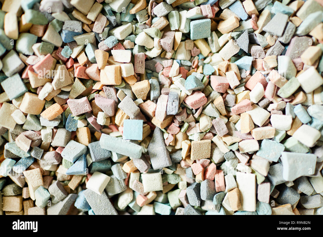 Tile studio hi-res stock photography and images - Alamy