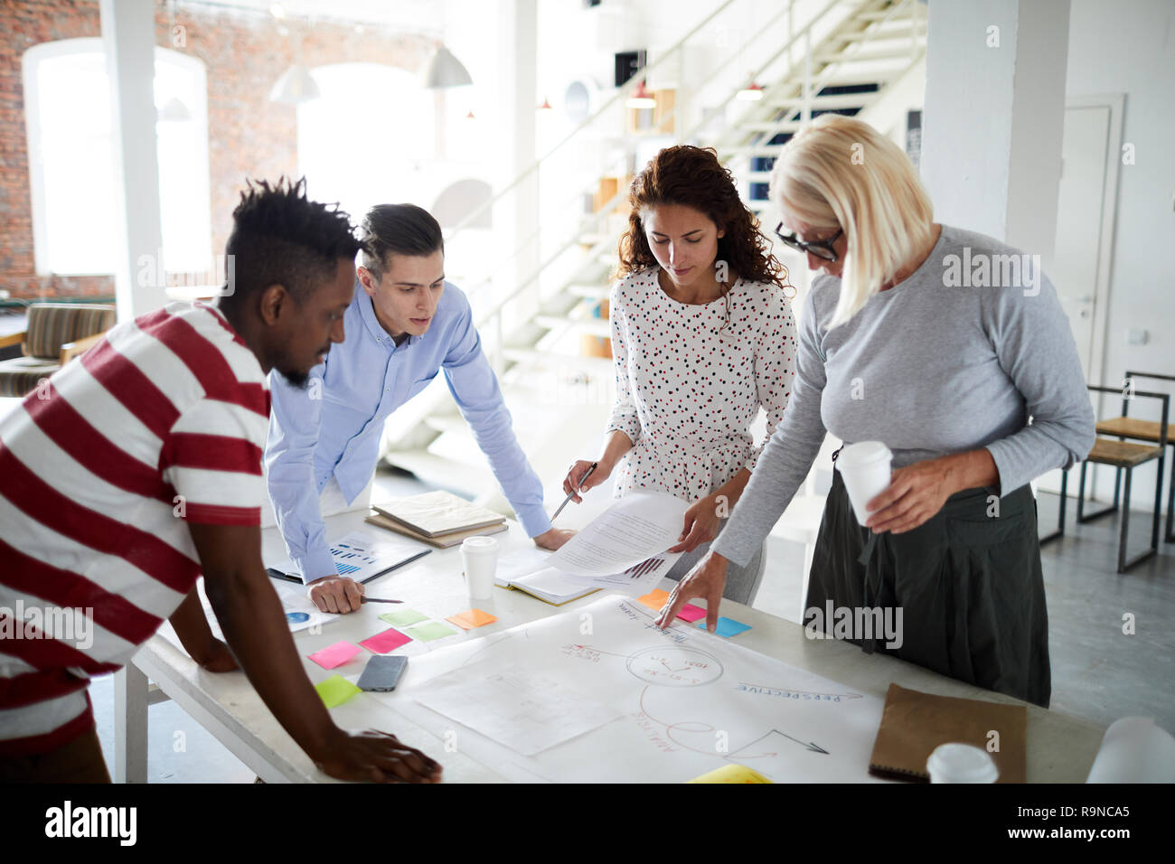 Business brainstorming colleague communication hi-res stock photography ...