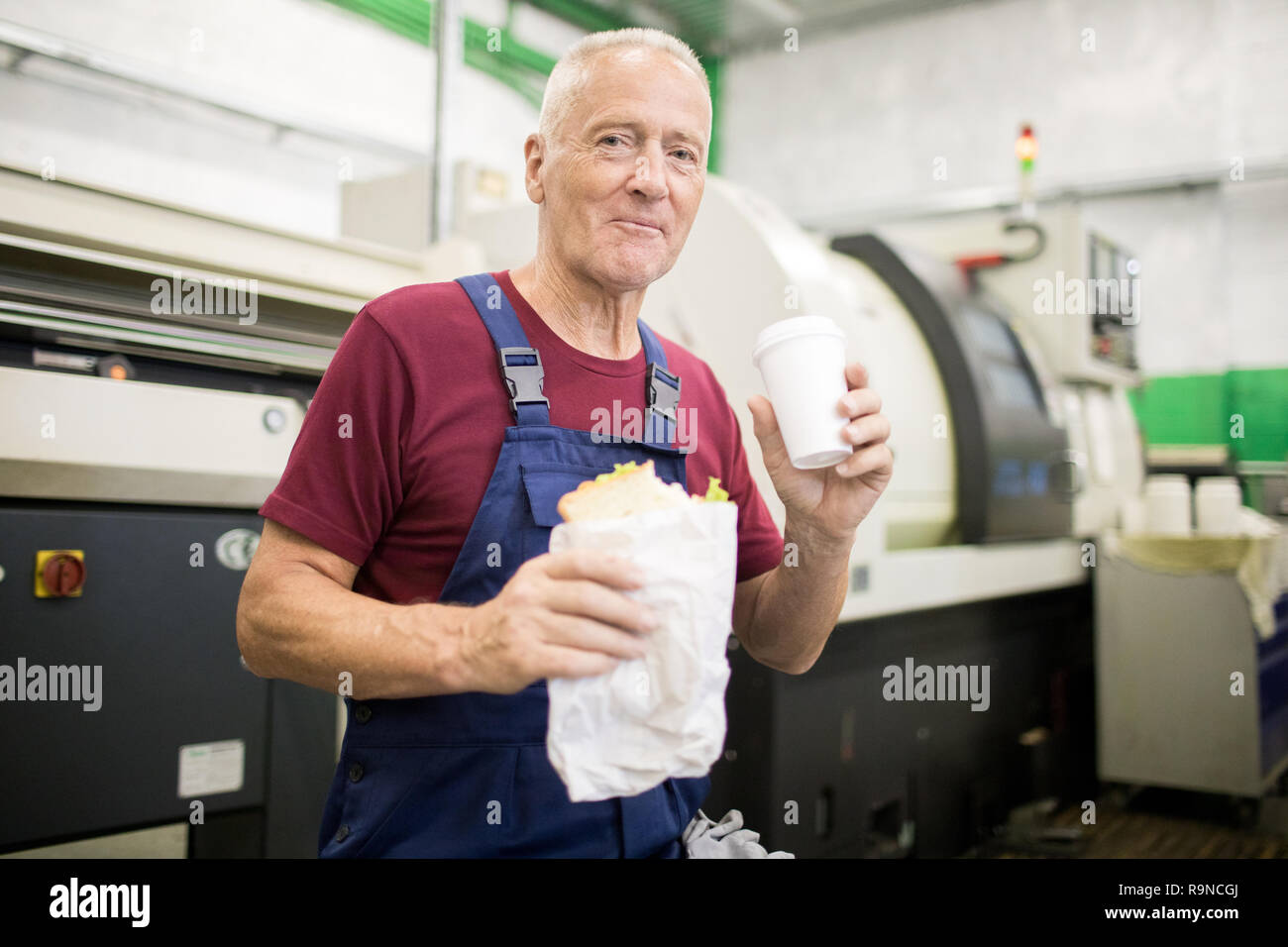 Factory coffee hi-res stock photography and images - Alamy